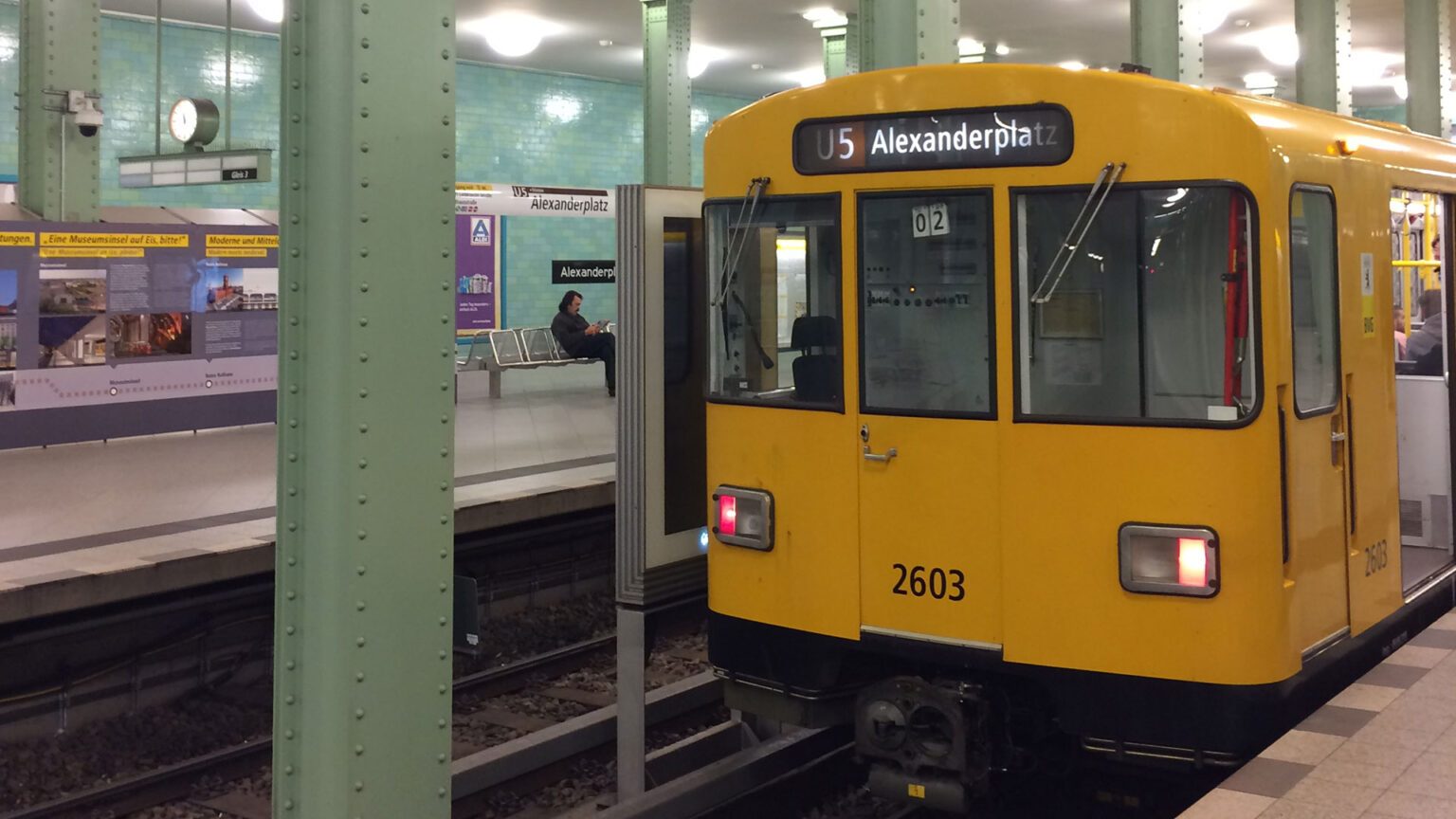 Alimentation électrique de secours efficace pour 182 stations de métro ...